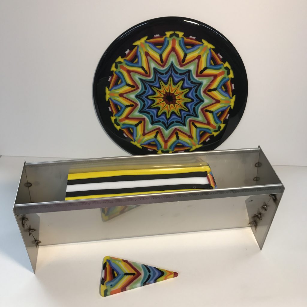 Kaleidoscope SS Triangle Pattern Bar Mold | Glass House Store